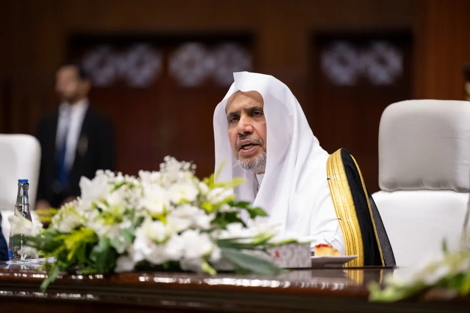 H.E. Sheikh Dr. Mohammed Al-Issa, Secretary-General of (MWL) and ...